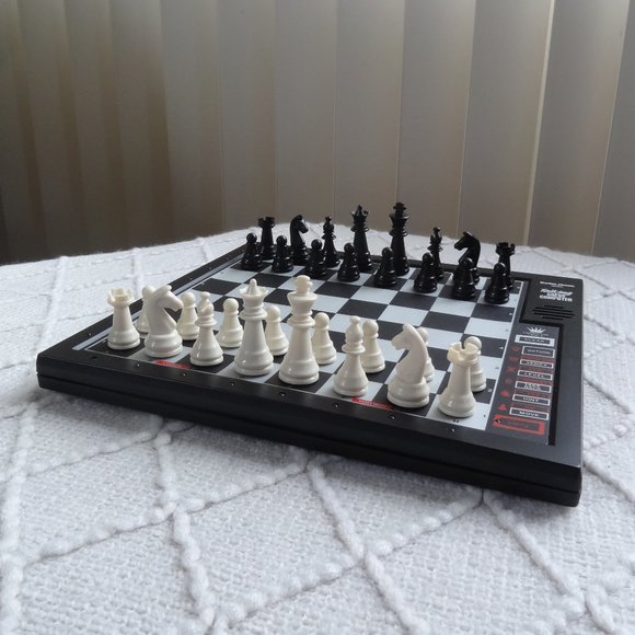 Radio Shack | Toys | Radio Shack Talking Chess Computer Model 90l ...